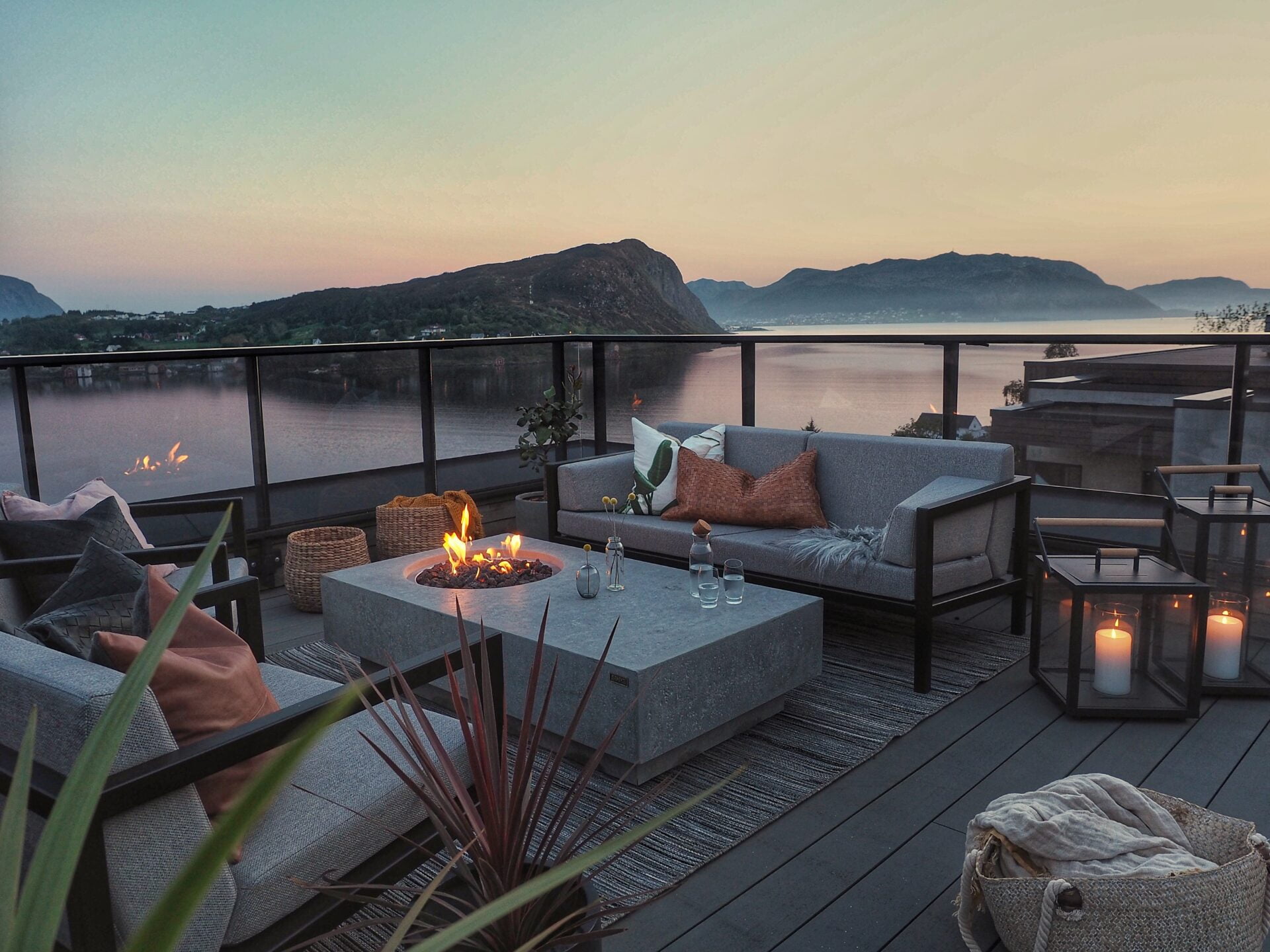 Utepeis treterrasse - SPAXO